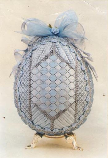 Glenfiddich Egg A Joan Lohr Design Especially For Rainbow Gallery Desi ...